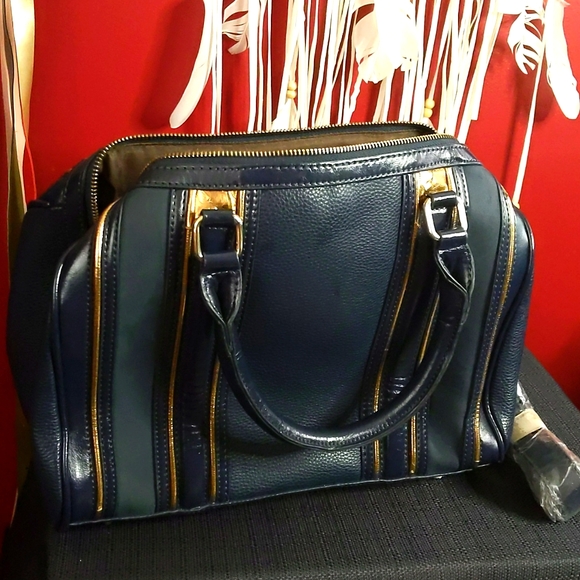 orli collection | Bags | Vintage Purse | Poshmark